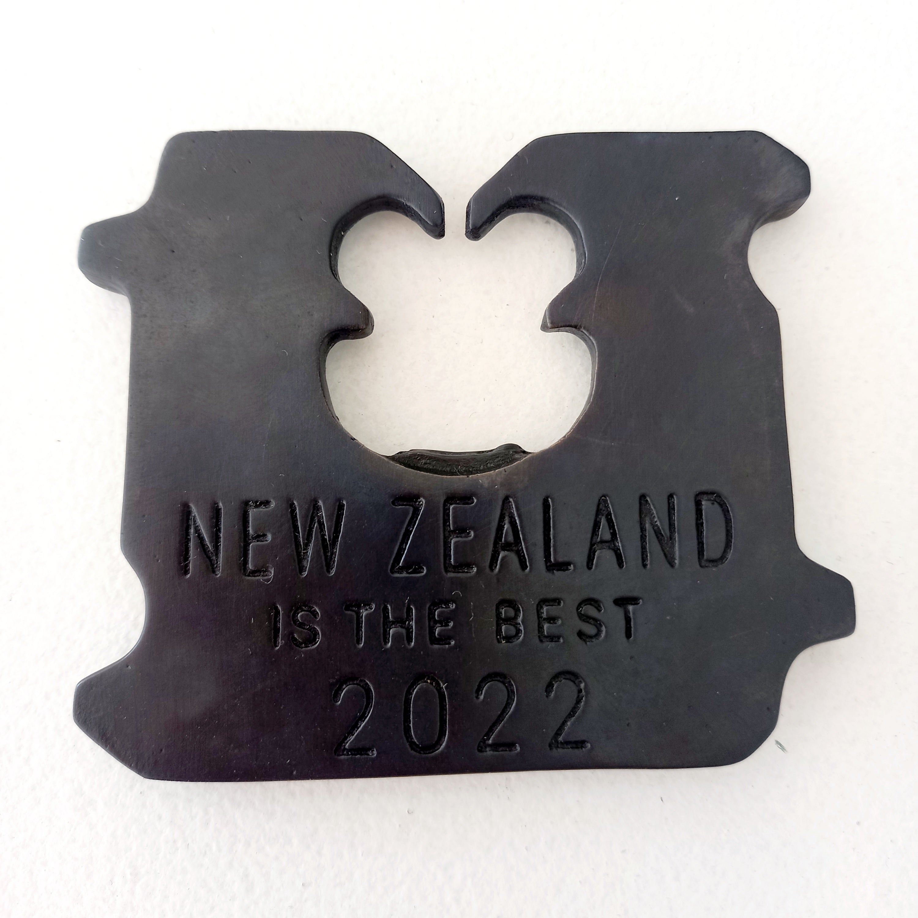 Bread Tag in Bronze large – ORA Gallery